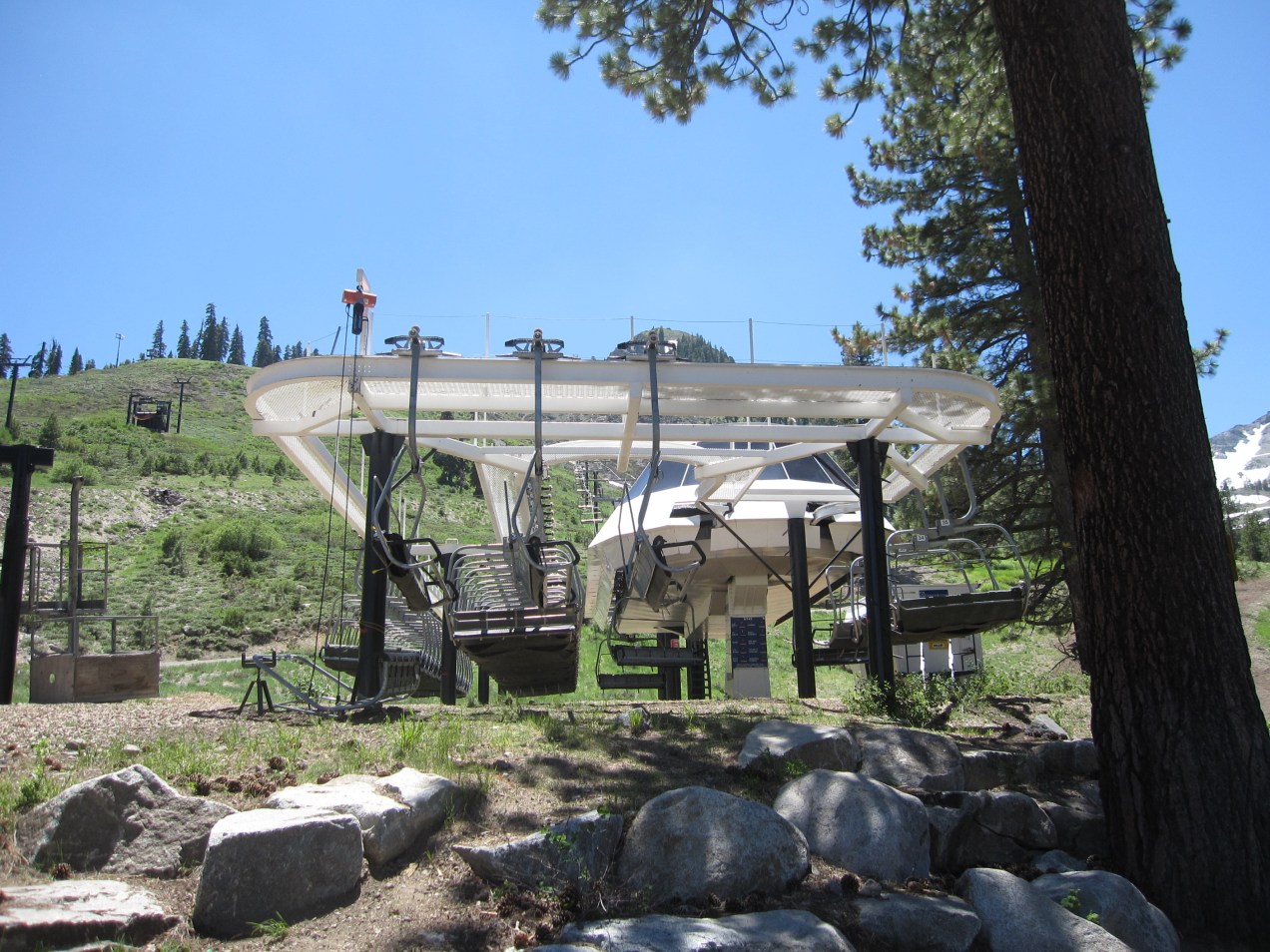 KT-22 – Palisades Tahoe, CA – Lift Blog