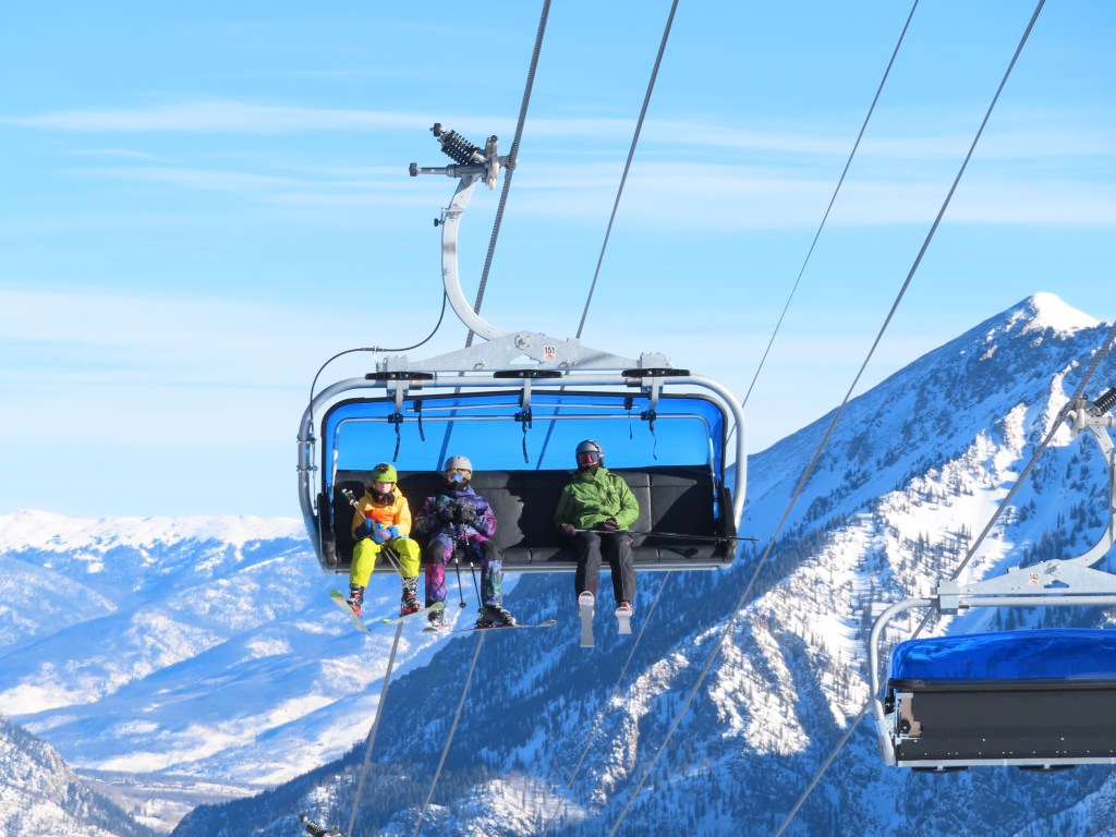 Sunshine Village to Build Canada’s First Bubble Six Chairlift – Lift Blog