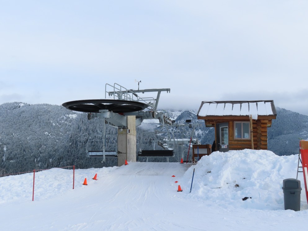 Holiday – The Summit at Snoqualmie, WA – Lift Blog